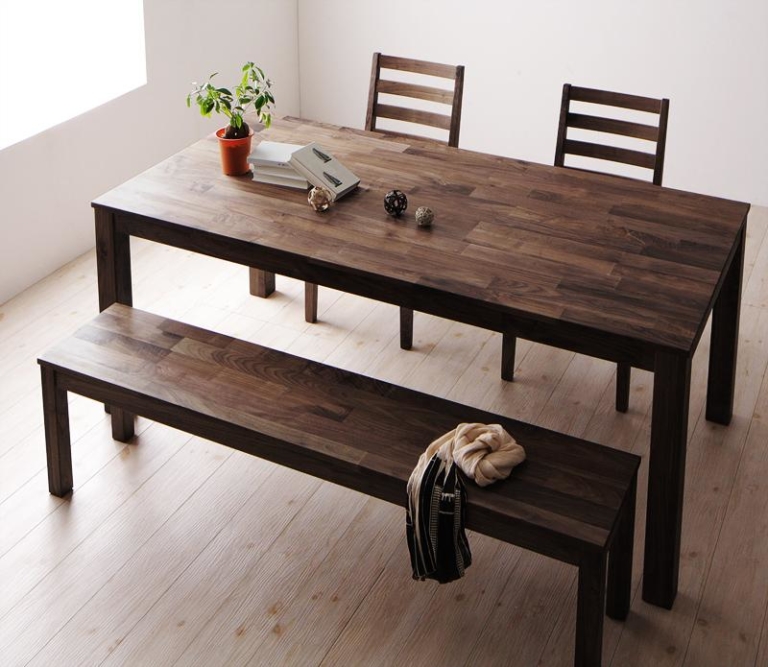 無垢材テーブルの汚れは落とせる！お手入れ方法とおすすめ10選 | COVEARTH MAGAZINE